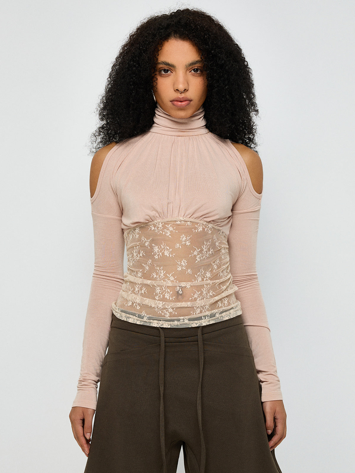 Raised Brows Lace Panel Top – Dust Pink – RolleronRuller
